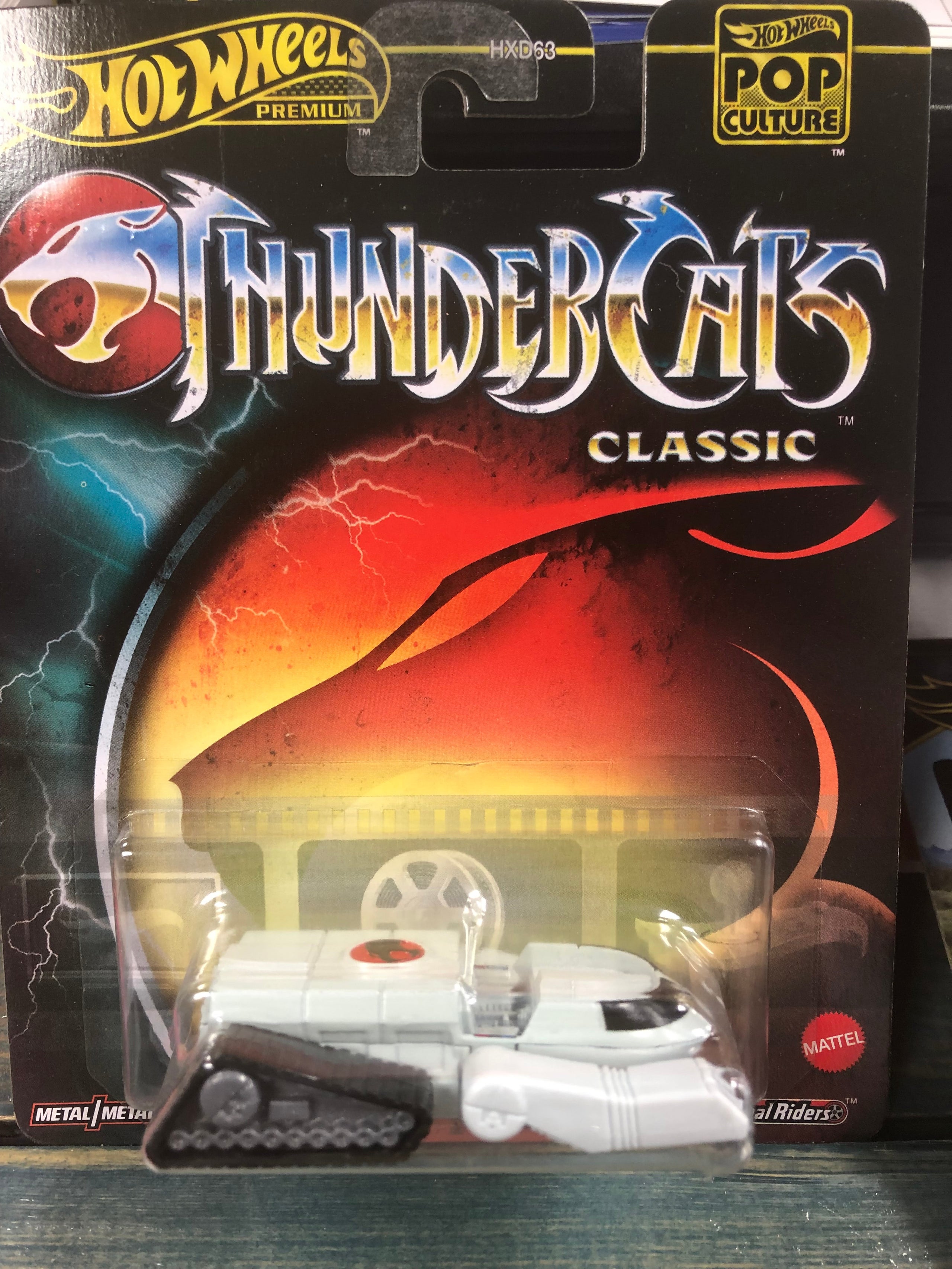 Hot Wheels Diecast - Thundercats Classic Thunder Tank Vehicle Model ...